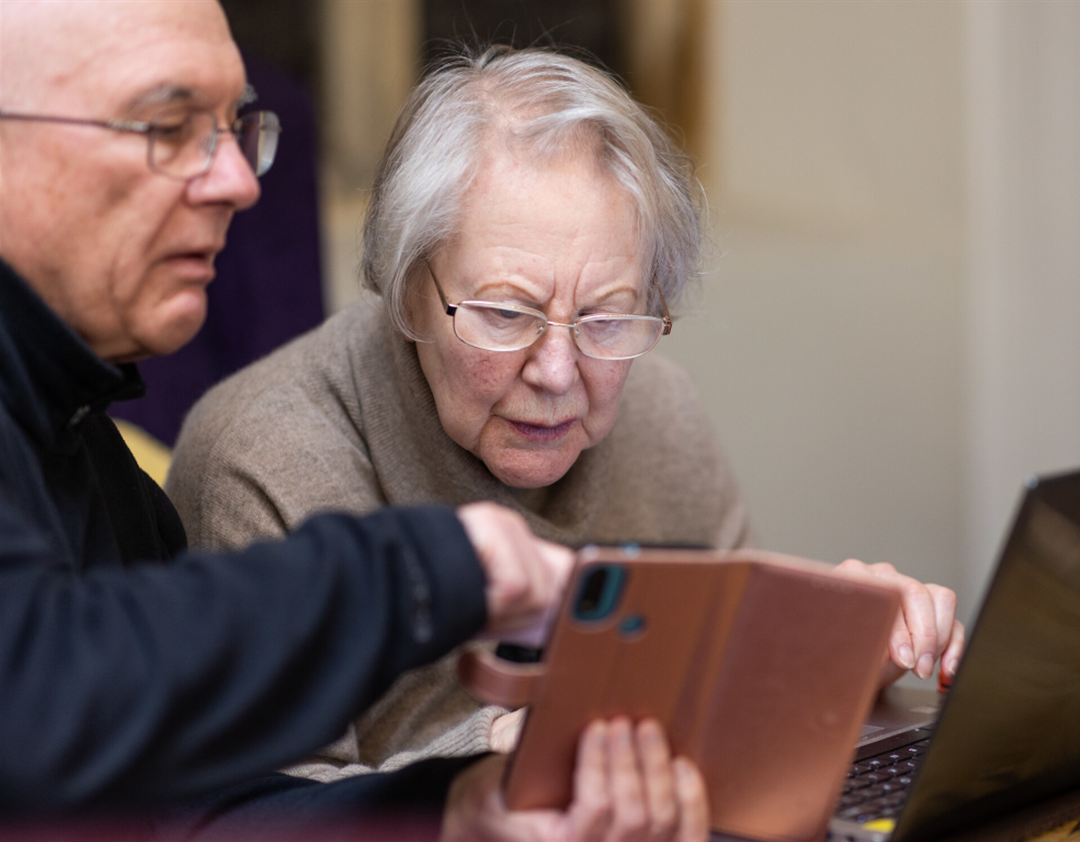 The power of a warm welcome: bridging the digital divide for older people - Leeds Older People’s ...